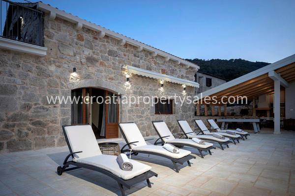Hvar old stone house for sale 4577 | Croatia Property Sales